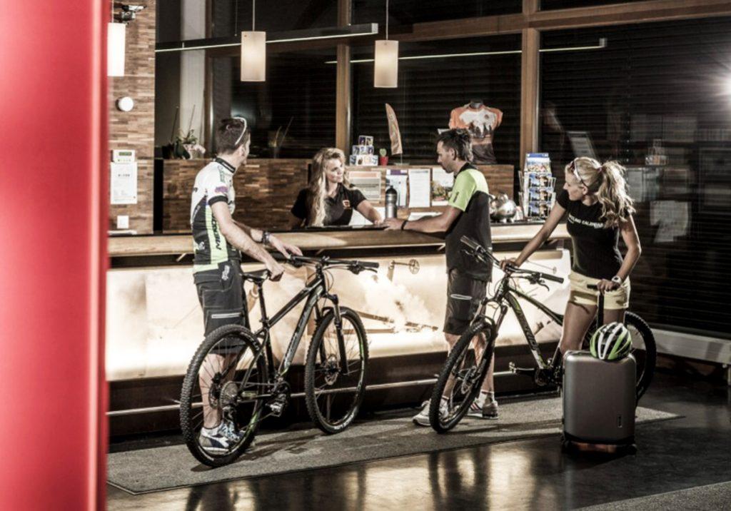 100% Bicyle | Marketing and Business development | Bicycle and Tourism